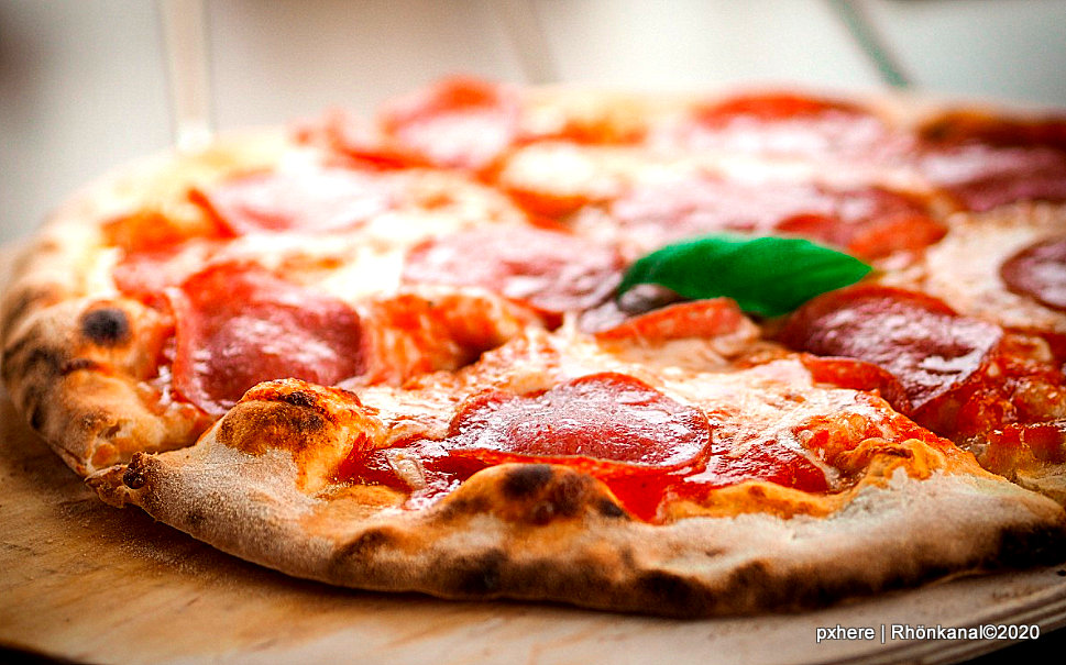 Mit Ploatz, Pizza & Live-Musik: Wein- & Backhausfest in Wölf 13.9.25 ...