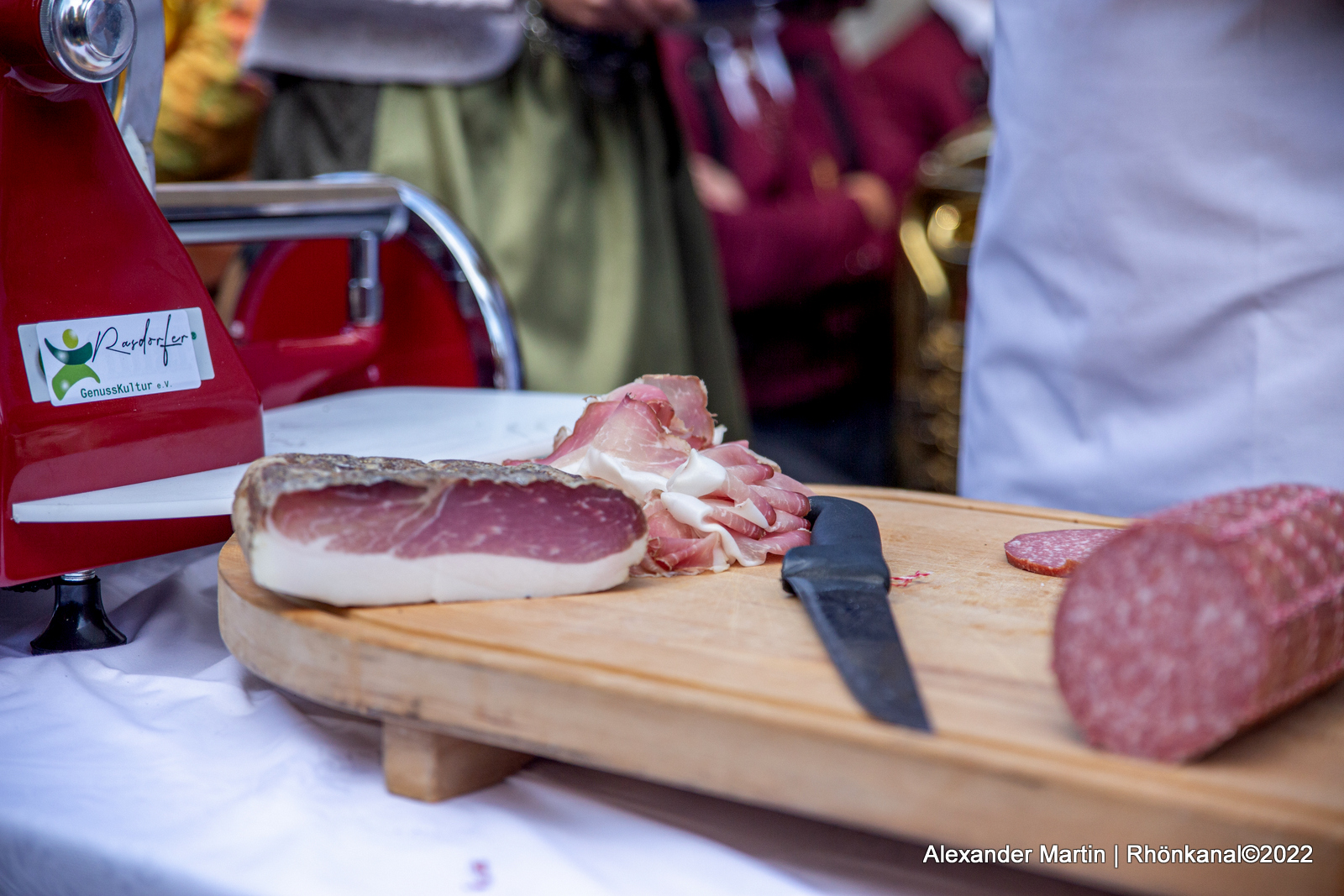 Wurstmarkt in Ostheim – Feierlicher Anschnitt des Rhöner Biosphären ...