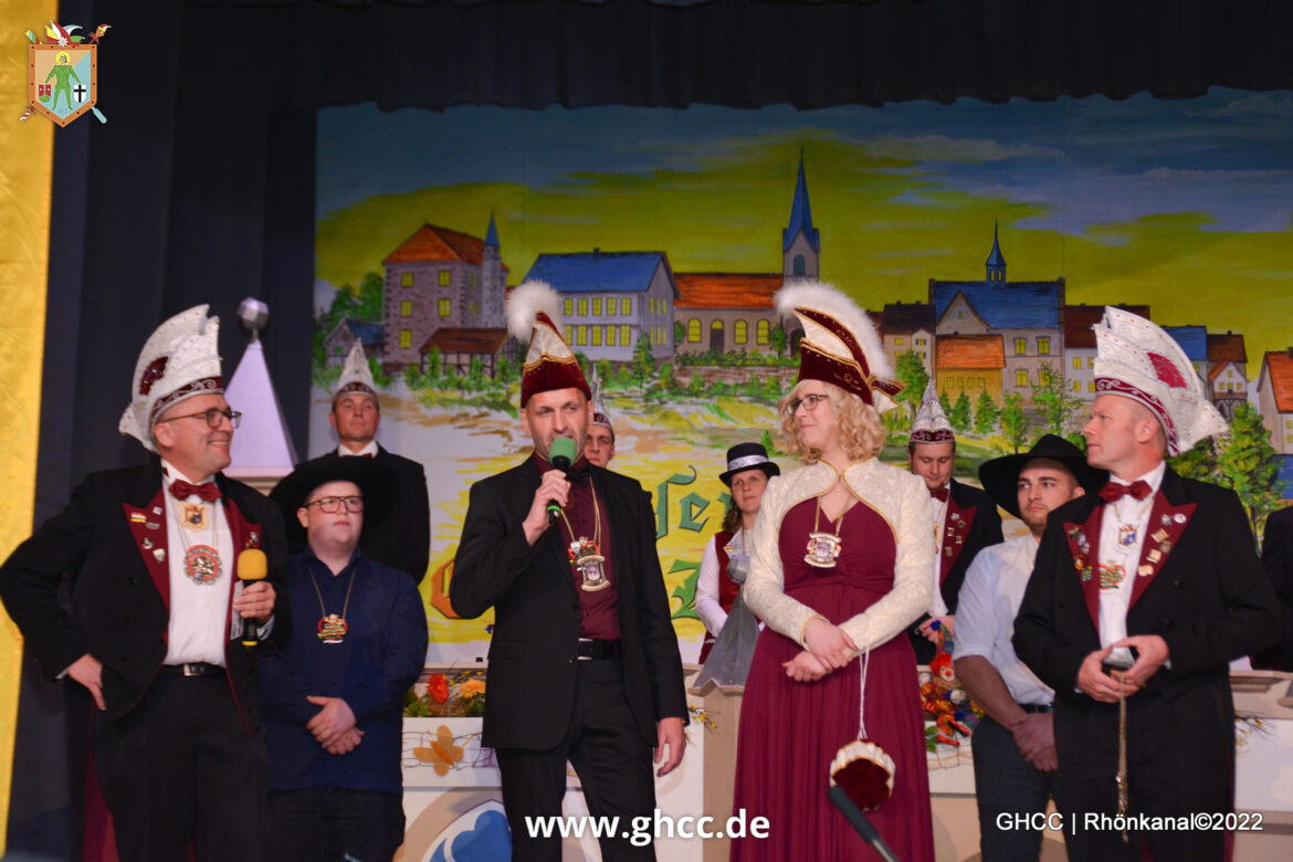 Viel Glitzer & Gelächter – Geisa startet in die närrische Saison ...