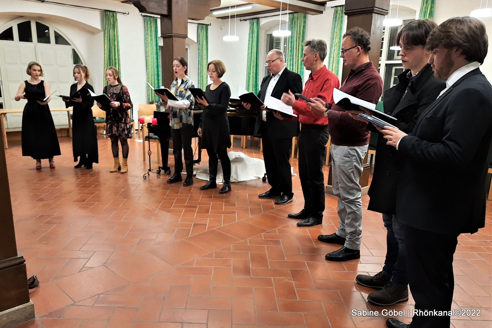 Ostheimer mit Liedern & Arien in Weihnachtsstimmung gebracht ...