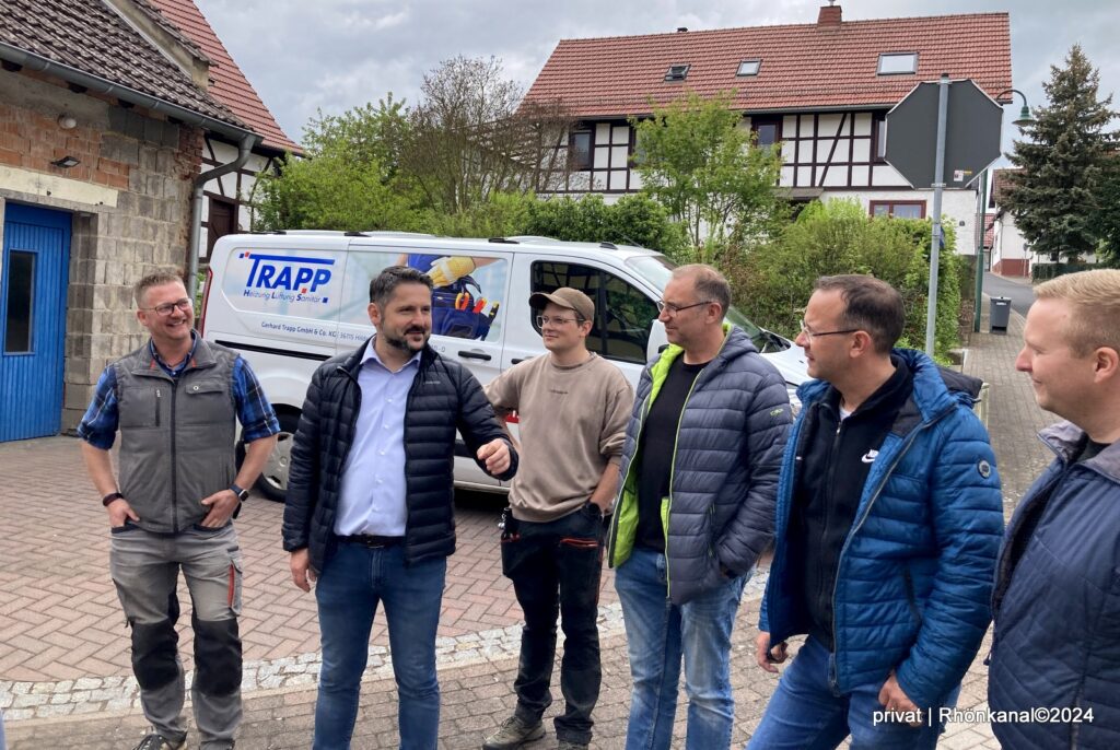 „Brodführung“ durch Dermbach – CDU-Landratskandidat Dr. Michael Brodführer im Feldatal ...