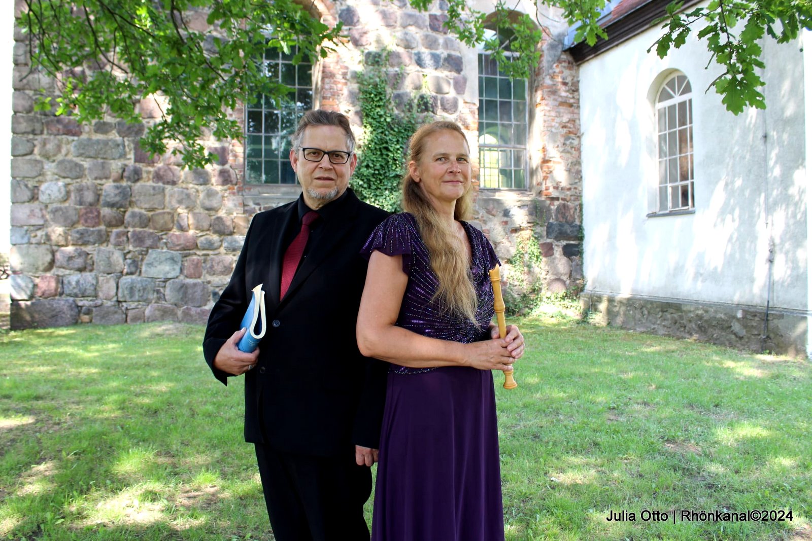 Volksinstrumente aus aller Welt treffen auf Orgelklänge in ...