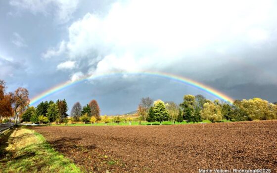 Spektakulärer Regenbogen über dem Geisaer Amt begeistert zur ...